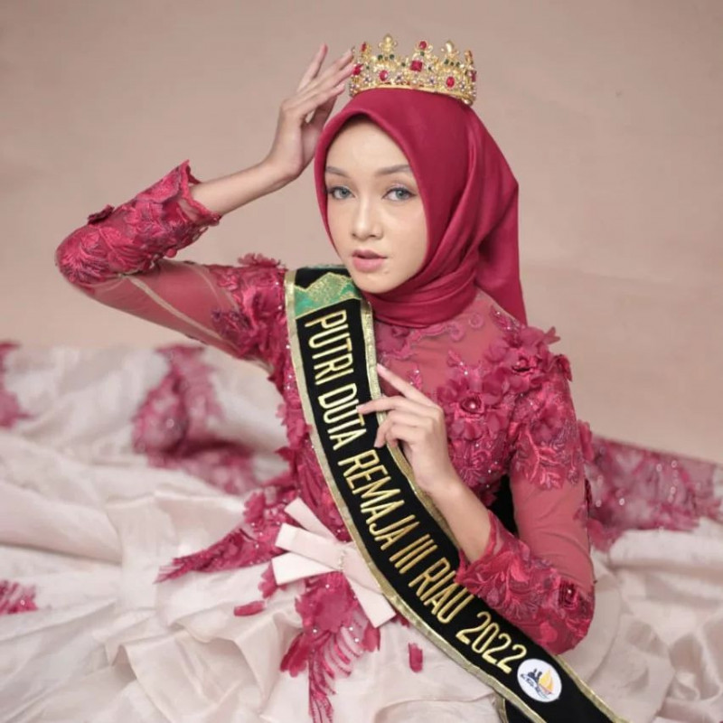 Kenalan sama Diva: Gadis Cantik Asal Riau dengan Sederet Prestasi Gemilang | DBL ID